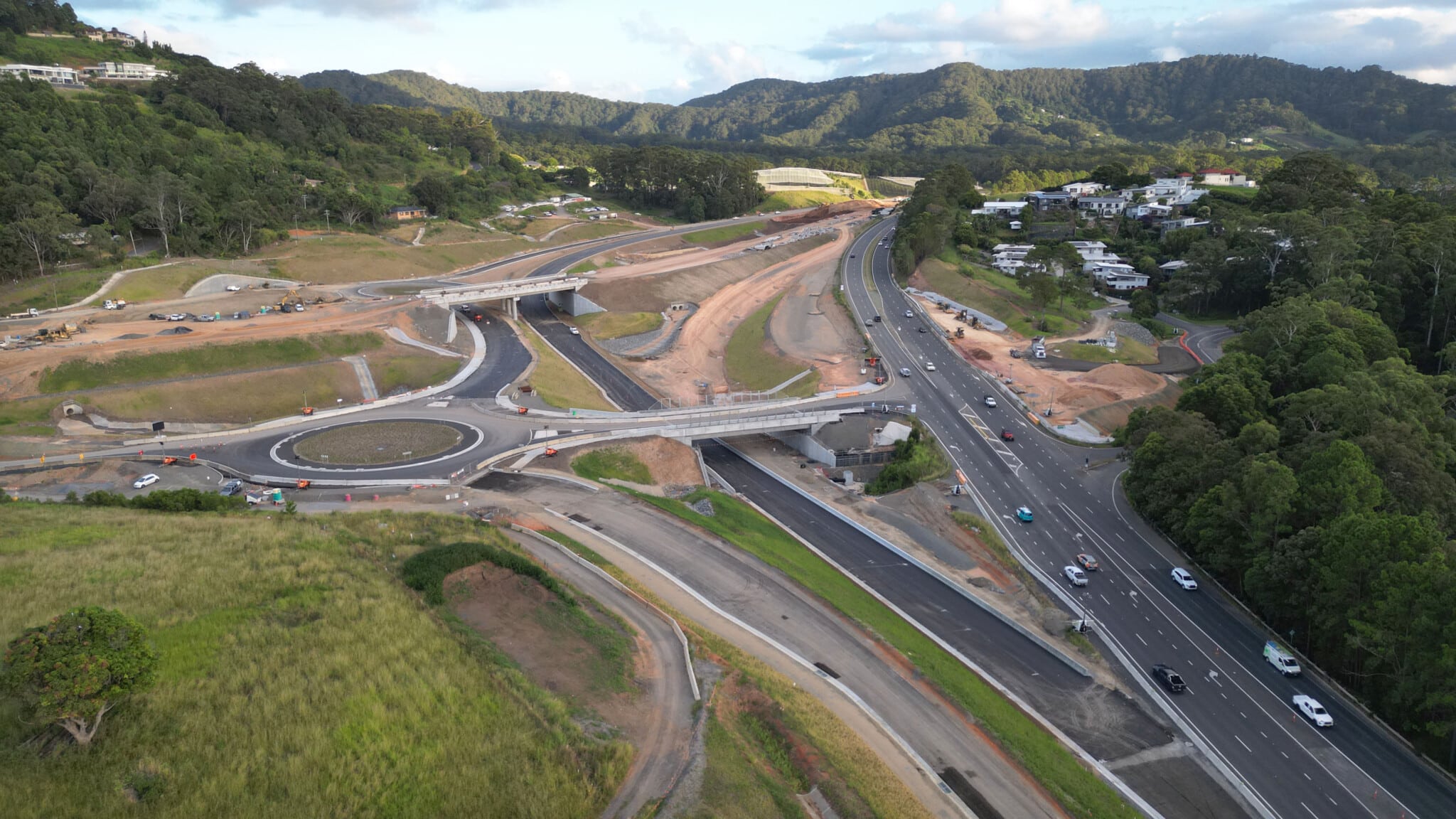 Major milestone for Coffs Harbour Bypass as project hits halfway point ...